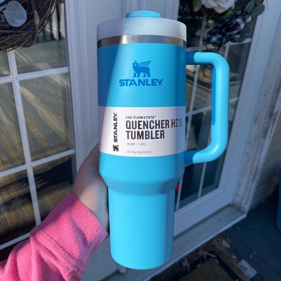 Stanley | Dining | Pool Stanley Adventure Quencher | Poshmark